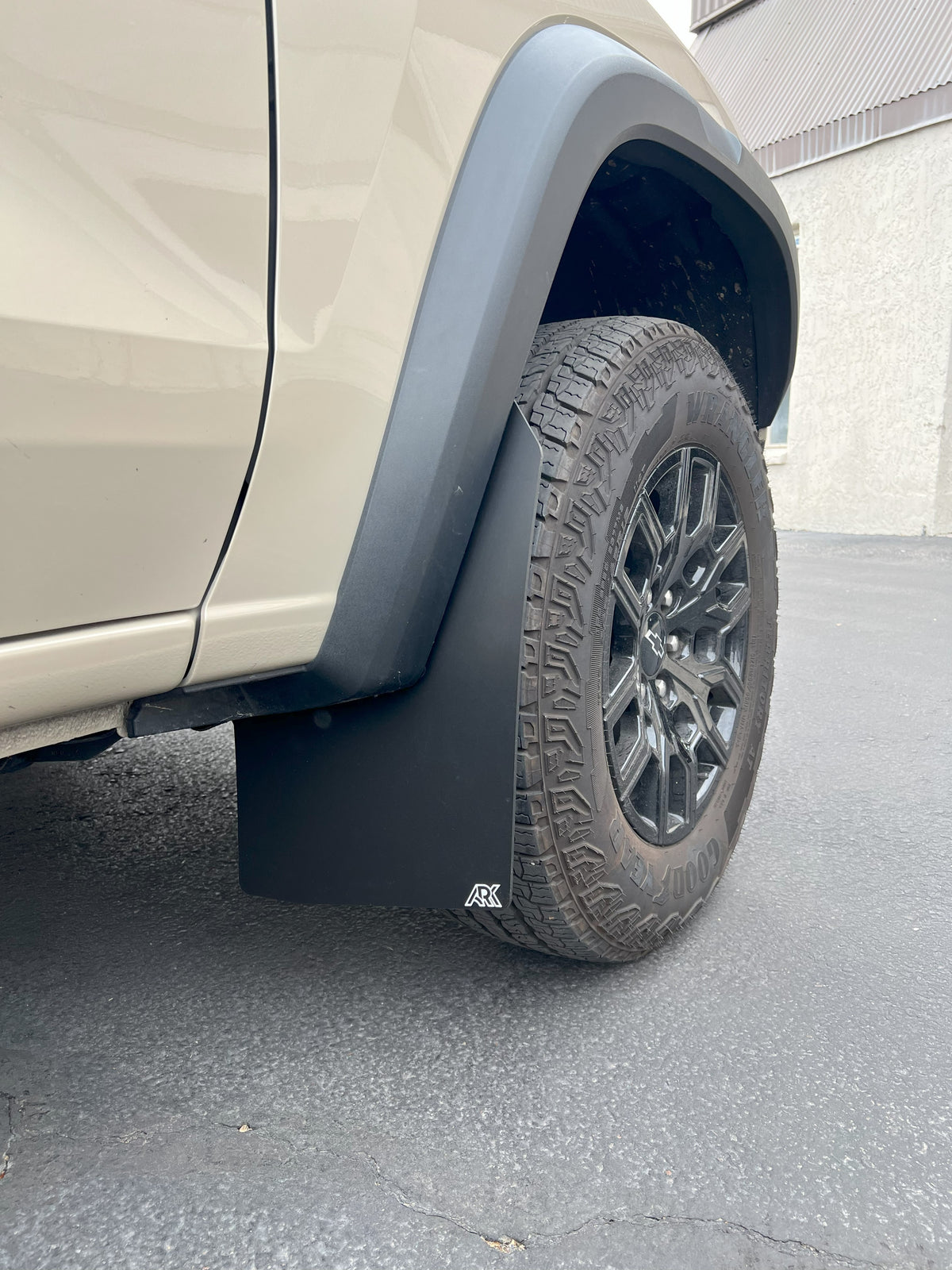 2023+ Chevy Colorado ZR2/Trailboss TriXPoly - Mudflaps | Ark Splash ...